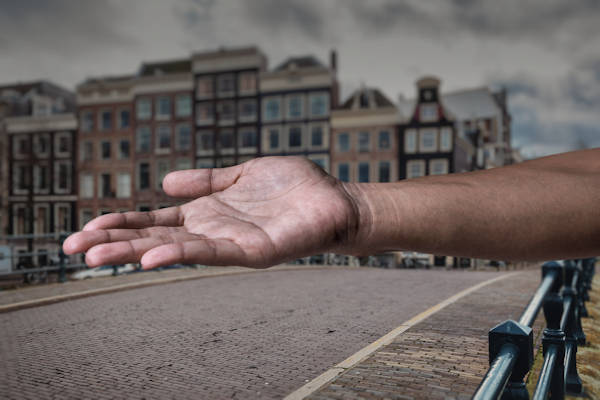 Steeds meer armen in Nederland